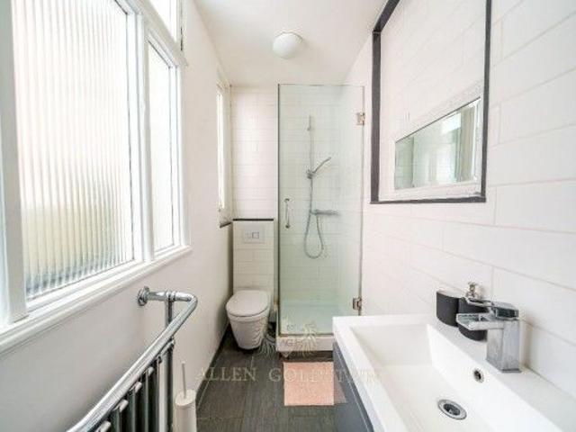 1 Bed Queen Alexandra Mansion Wc1h