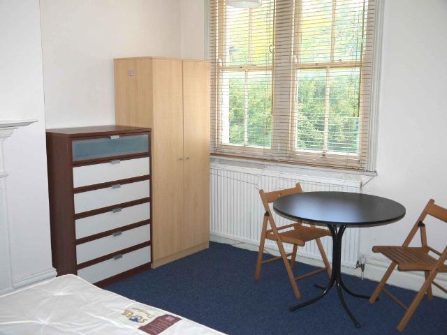 1 Bed Room FOR RENT