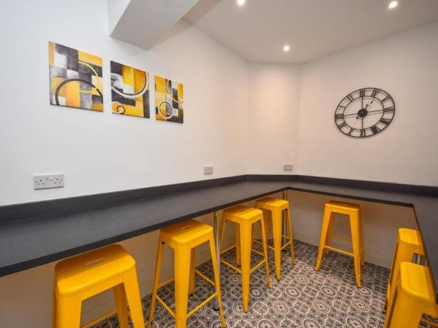 1 bed Room for Rent