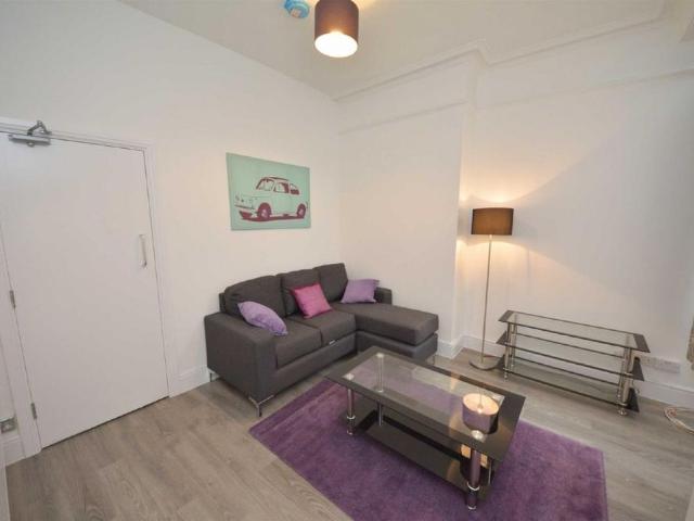 1 bed Room for Rent