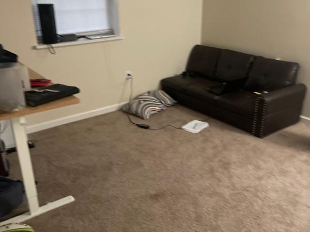 1 bed room with share Bath is available