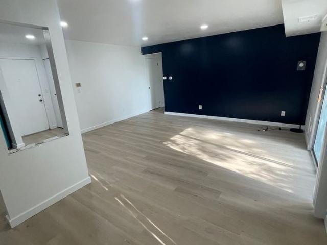 1 BED RM CONDO 1 Bedroom Condo for Rent at 30535 W 14 Mile Rd, Farmington Hills, MI 48334