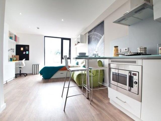 1 Bed Russell Street, Leeds