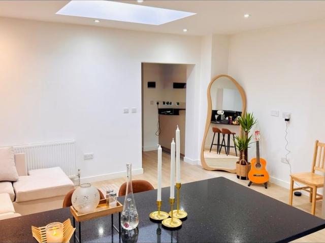 1 Bed Semi Detached House, Overdale Road, W5