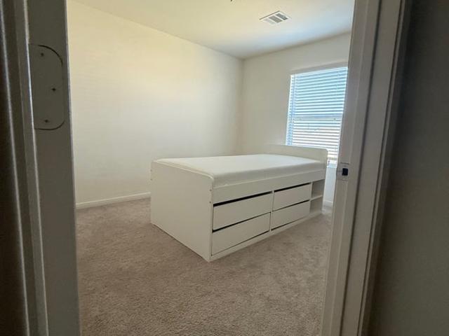1 bed shared bath One Year Lease Man pref