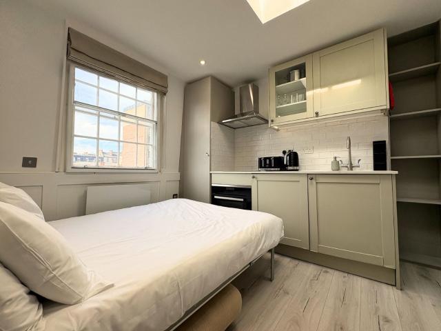1 bed studio, Baker Street