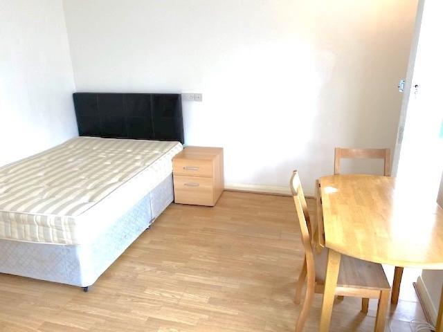1 Bed Studio FOR RENT