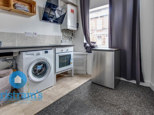 1 bed Studio for Rent