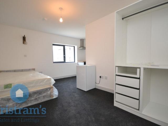 1 bed Studio for Rent