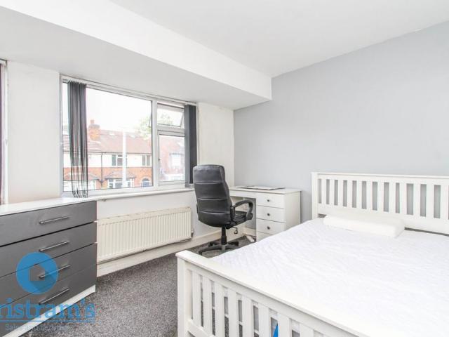 1 bed Studio for Rent