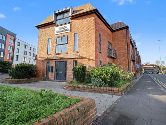 1 BED Studio flat To rent