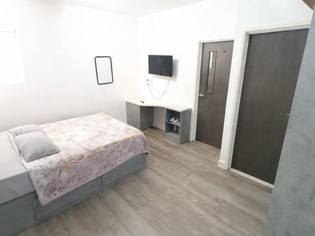 1 Bed studio flat in City Centre