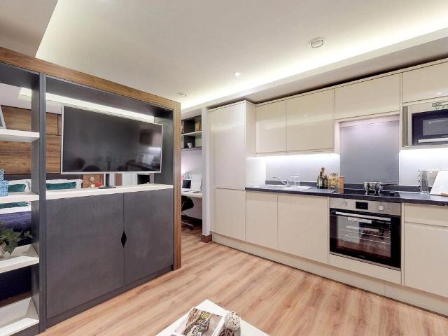 1 bed studio to rent Elgar CL, London SE8
