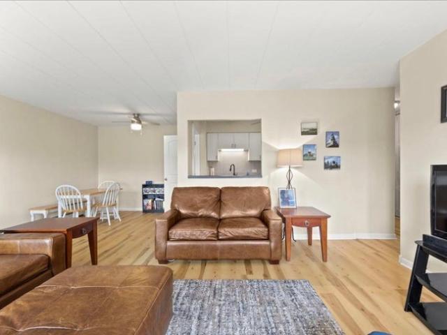 1 Bedroom/1 Bath