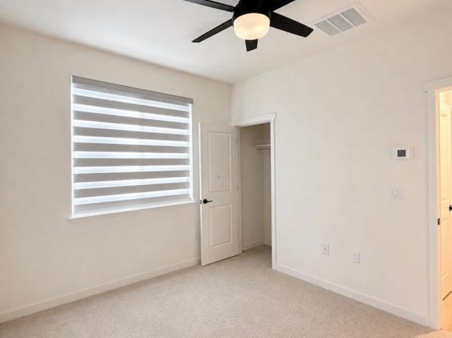 1 Bedroom/1 Bathroom + Private Entrance