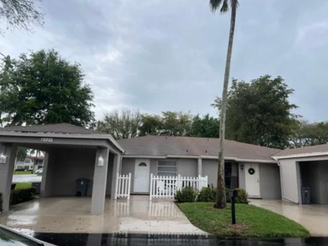 1 BEDROOM/1 PRIVATE BATHROOM In West Delray Beach