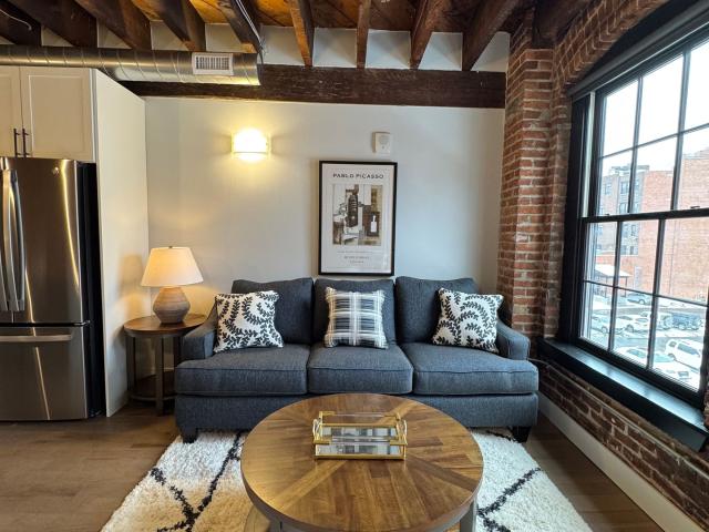 1 Bedroom 1 Bath New Downtown Utica Apartments Near Wynn