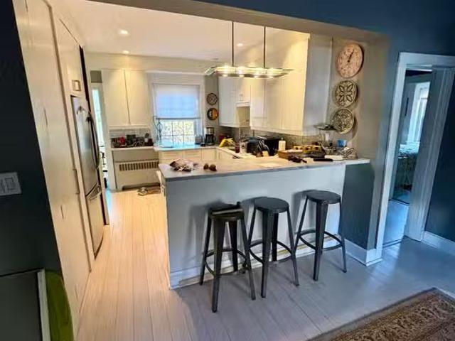 1 bedroom 1 bath condo for sale