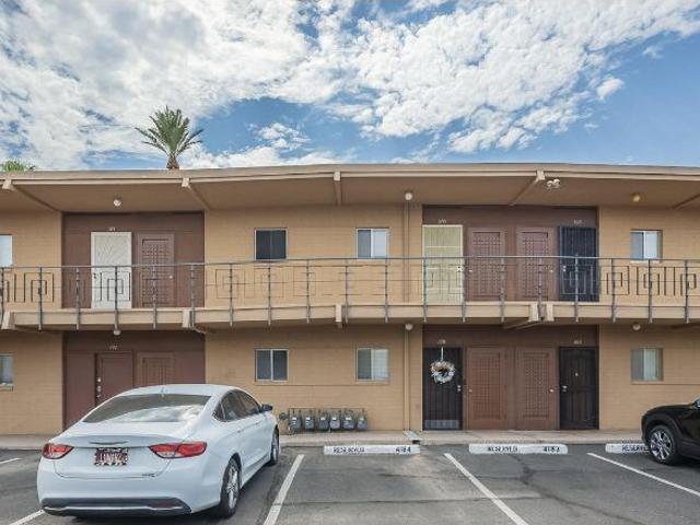 1 Bedroom 1 bath freshly painted