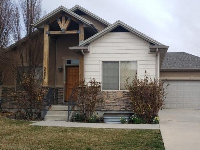 1 Bedroom 1 Bath Home