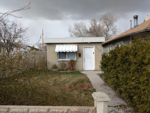 1 Bedroom 1 Bath House on a Quiet Street