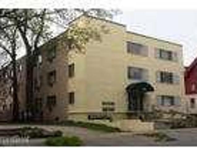 1 Bedroom 1 Bath In Milwaukee WI 53208