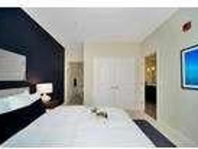 1 Bedroom 1 Bath In Northbrook IL 60062