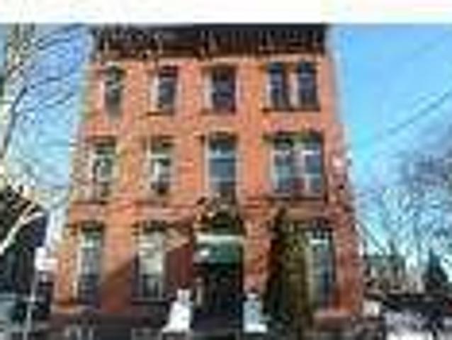 1 Bedroom 1 Bath In Albany NY 12202