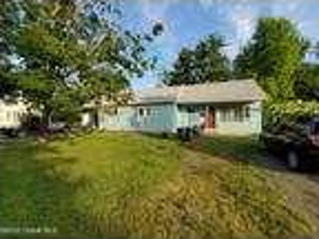 1 Bedroom 1 Bath In Castleton On Hudson New York 12033