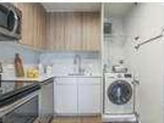 1 Bedroom 1 Bath In Chicago IL 60614