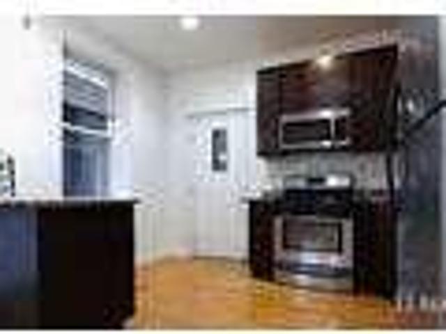 1 Bedroom 1 Bath In Chicago IL 60645