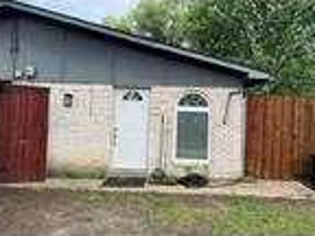 1 Bedroom 1 Bath In Dallas TX 75228