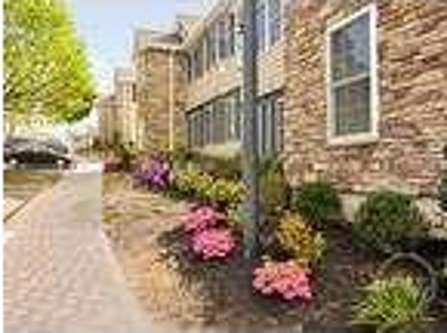 1 Bedroom 1 Bath In Farmingville NY 11738