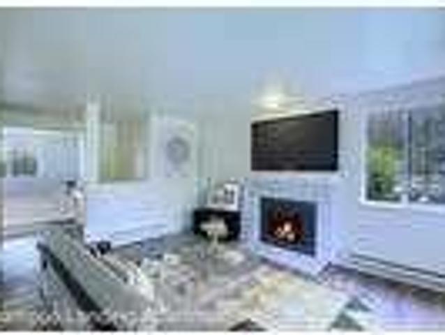 1 Bedroom 1 Bath In Federal Way WA 98023