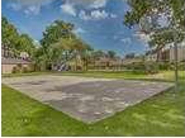 1 Bedroom 1 Bath In Houston TX 77058