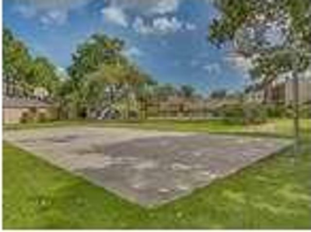 1 Bedroom 1 Bath In Houston TX 77058
