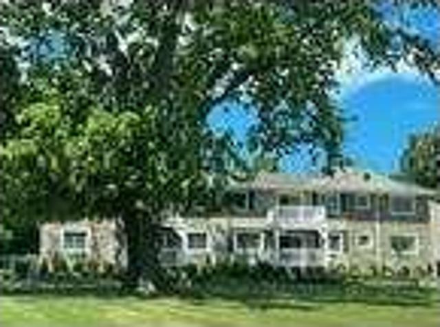 1 Bedroom 1 Bath In Lake Grove NY 11755