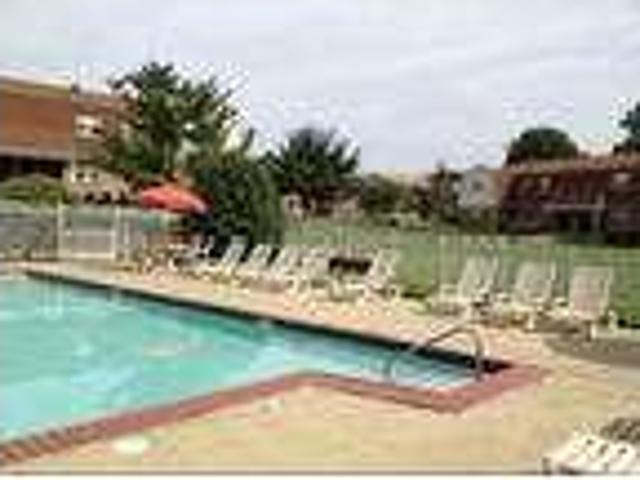 1 Bedroom 1 Bath In Levittown PA 19056