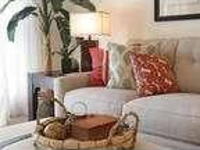 1 Bedroom 1 Bath In Peoria AZ 85345
