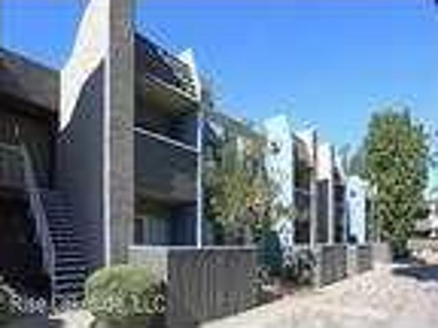 1 Bedroom 1 Bath In Phoenix AZ 85029