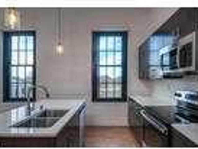 1 Bedroom 1 Bath In Racine Wisconsin 53404