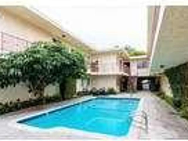 1 Bedroom 1 Bath In Reseda CA 91335