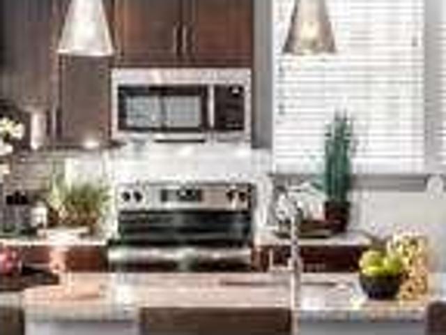 1 Bedroom 1 Bath In Ronkonkoma NY 11779