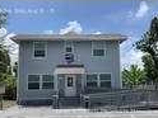 1 Bedroom 1 Bath In St Petersburg FL 33712