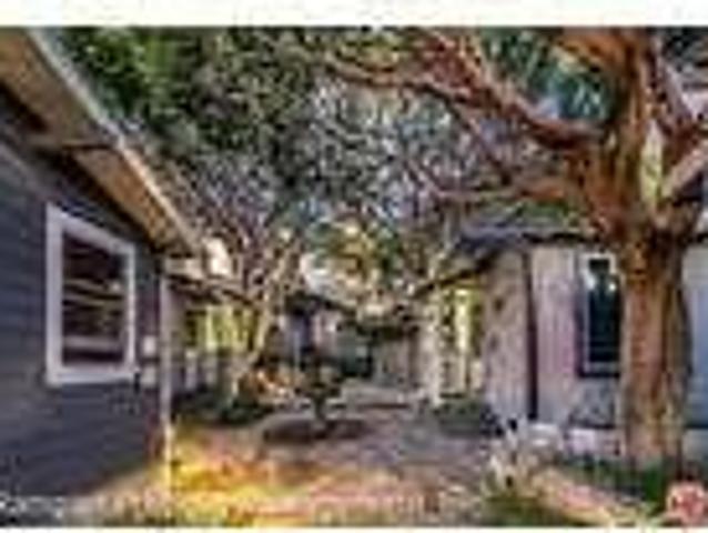 1 Bedroom 1 Bath In Santa Monica CA 90405