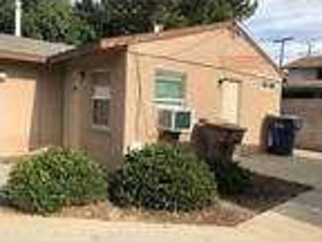 1 Bedroom 1 Bath In Tulare CA 93274
