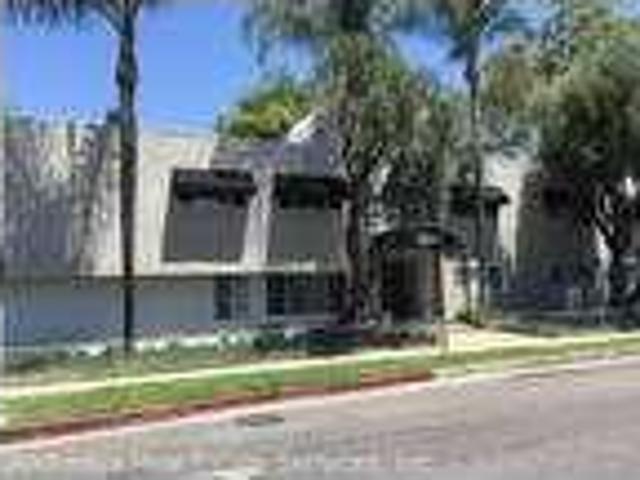 1 Bedroom 1 Bath In Tarzana CA 91356