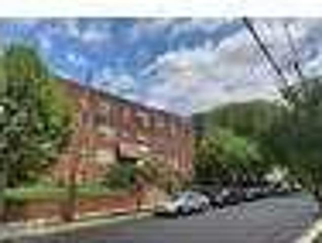 1 Bedroom 1 Bath In Washington DC 20018