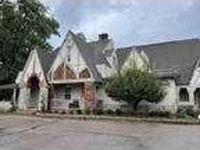 1 Bedroom 1 Bath In Waterford MI 48328