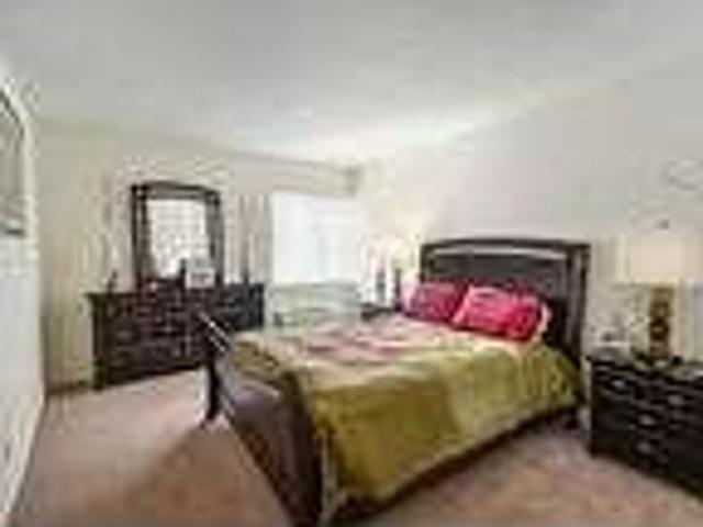 1 Bedroom 1 Bath In Waukegan IL 60087
